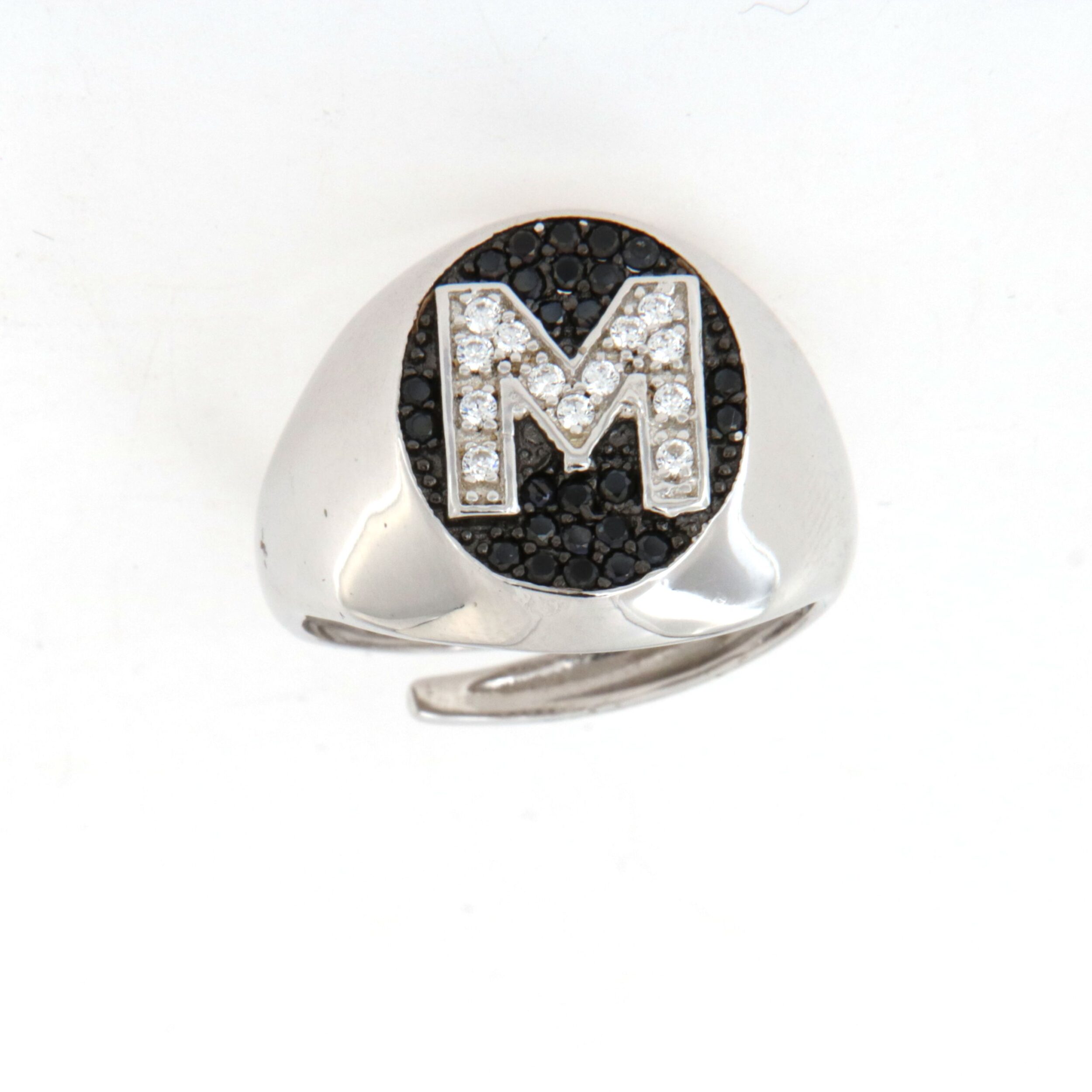 Anello lettera M Zirconi Bianchi Neri Oroshop - Oroshop